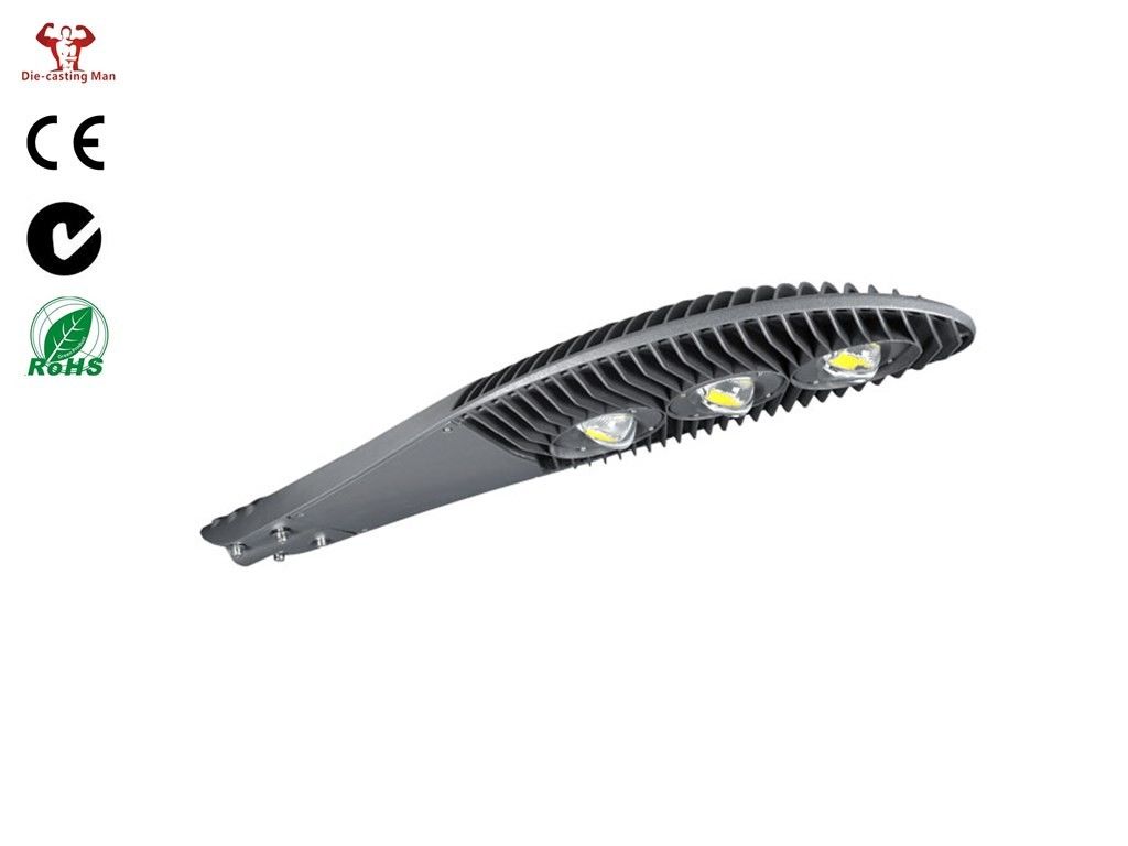 80W COB Energy Saving LED Street Light 8000Lm IP65 For Roads and ...
