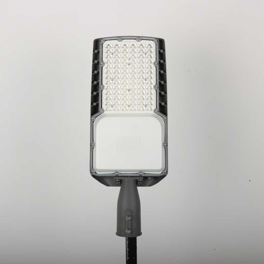 Die Casting Aluminum Gray LED Street Light Fixtures for Residential ...